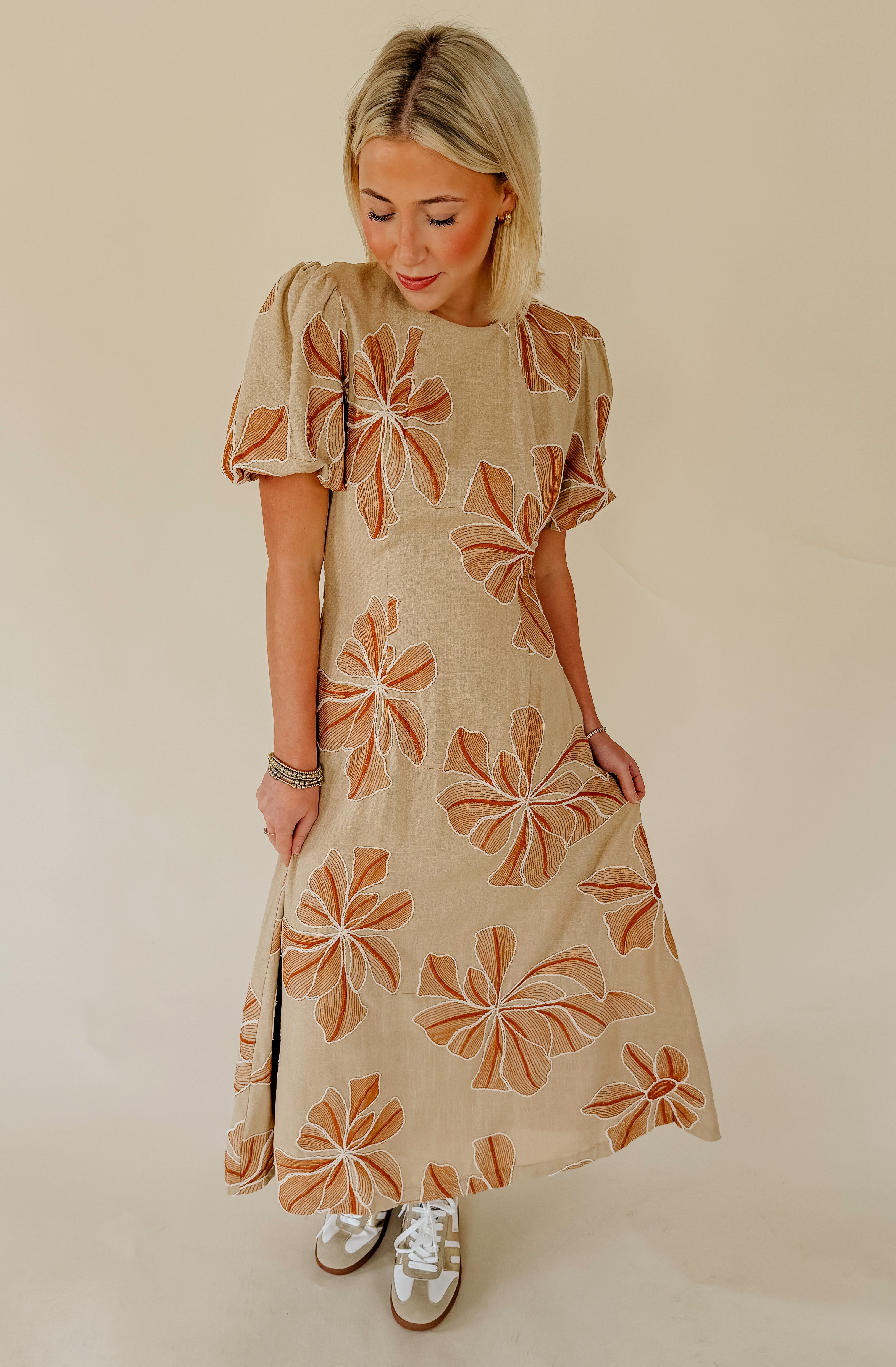 THE KENZI EMBROIDERED MIDI DRESS – E.Leigh's